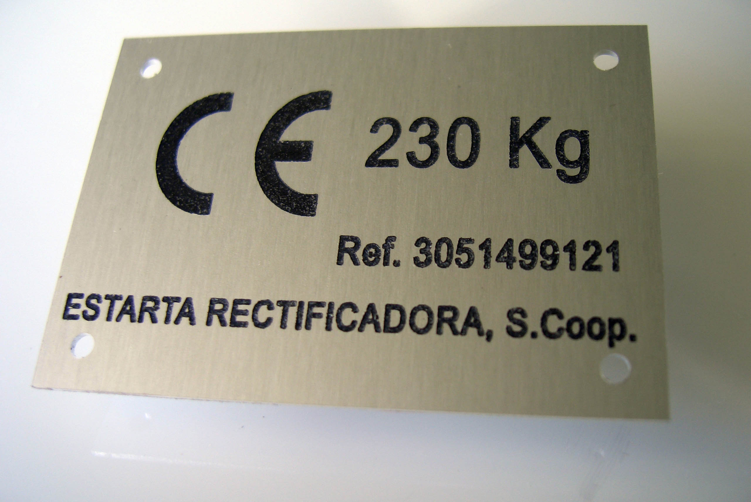 Aluminio - Productos - Rótulos Iraegui. Rotulación, señalización y ...